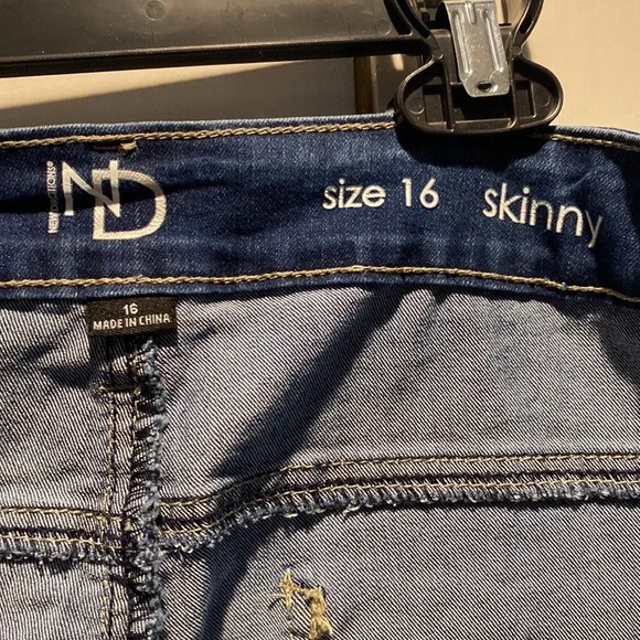 new directions | Jeans | New Directions Embroidered Jeans | Poshmark